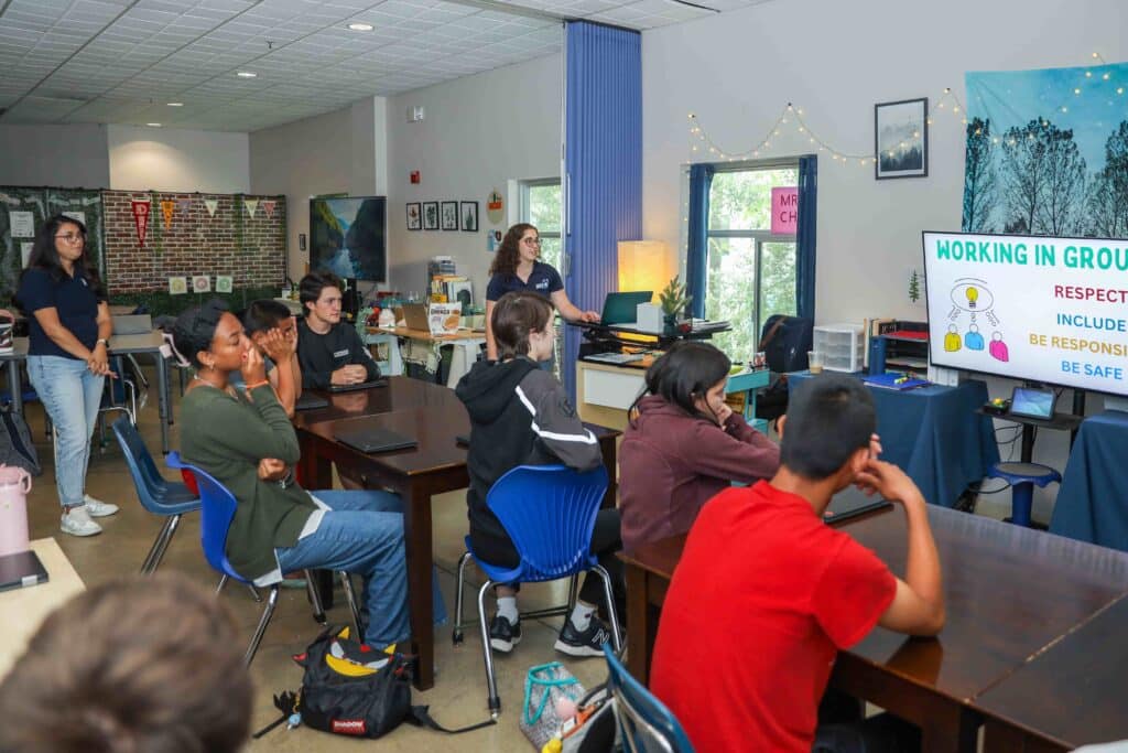 Tour HTS - Hope Technology School